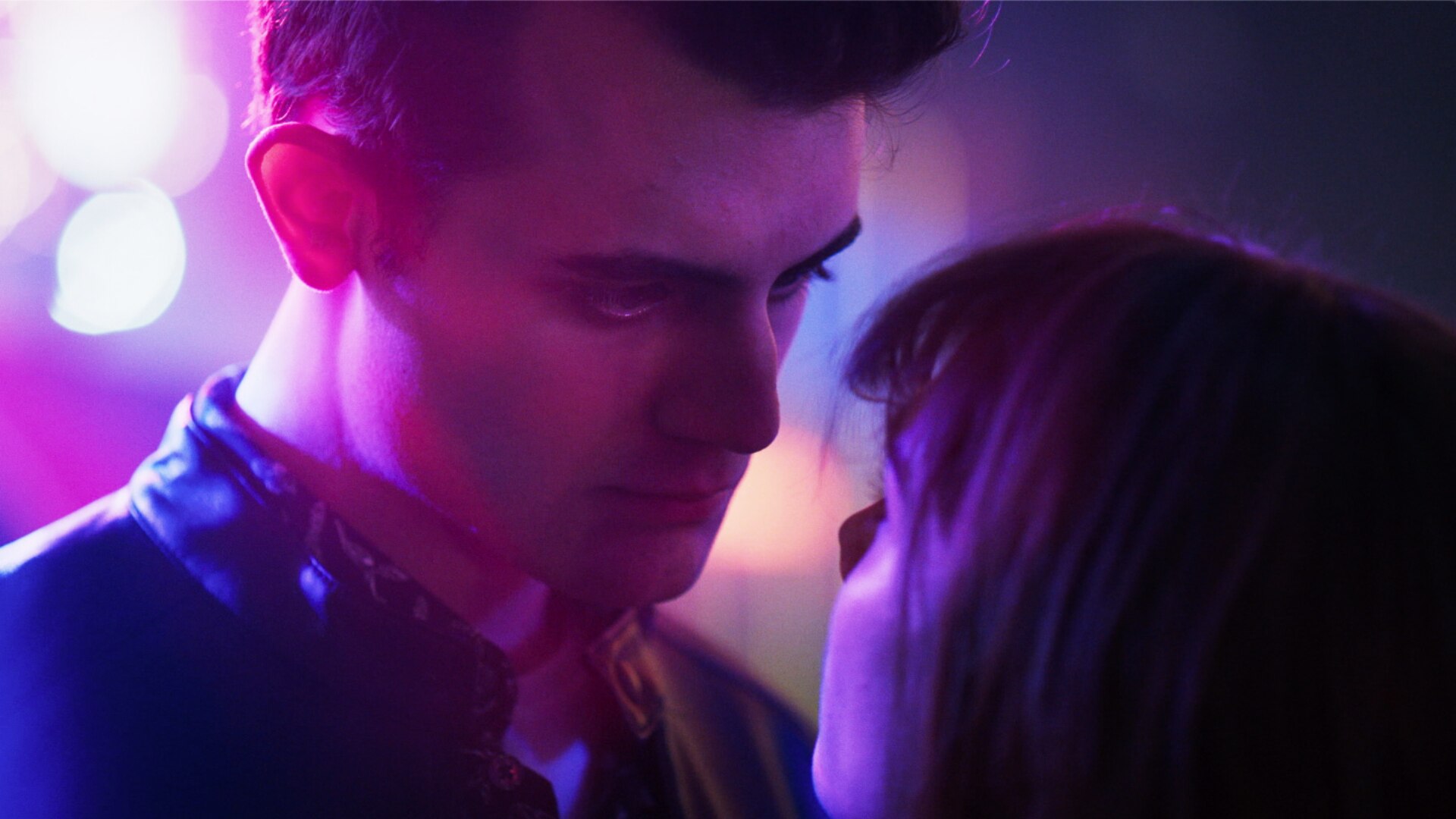 Watch Buscando A Frida Highlight: Conoce más de la super producción de ...