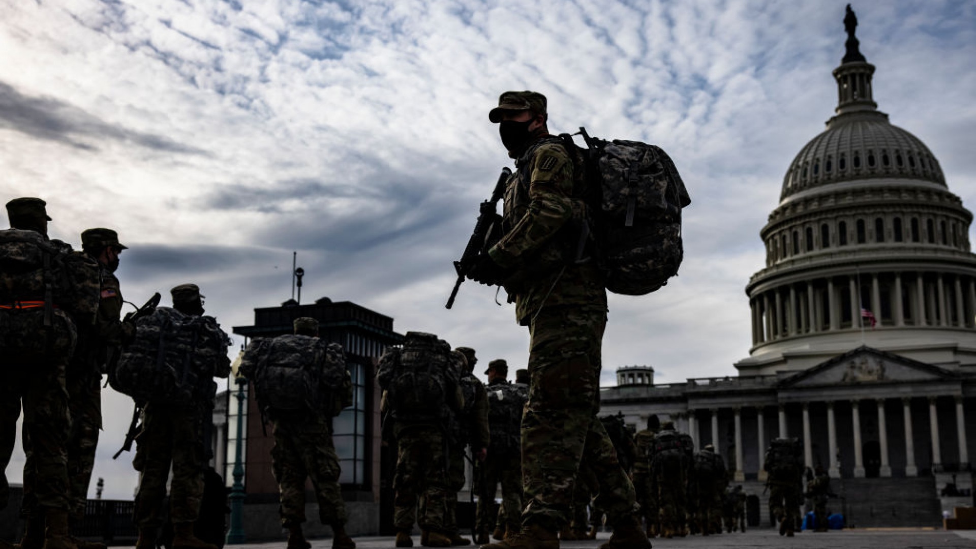 Watch Noticias Telemundo Highlight: Refuerzan las medidas de seguridad ...