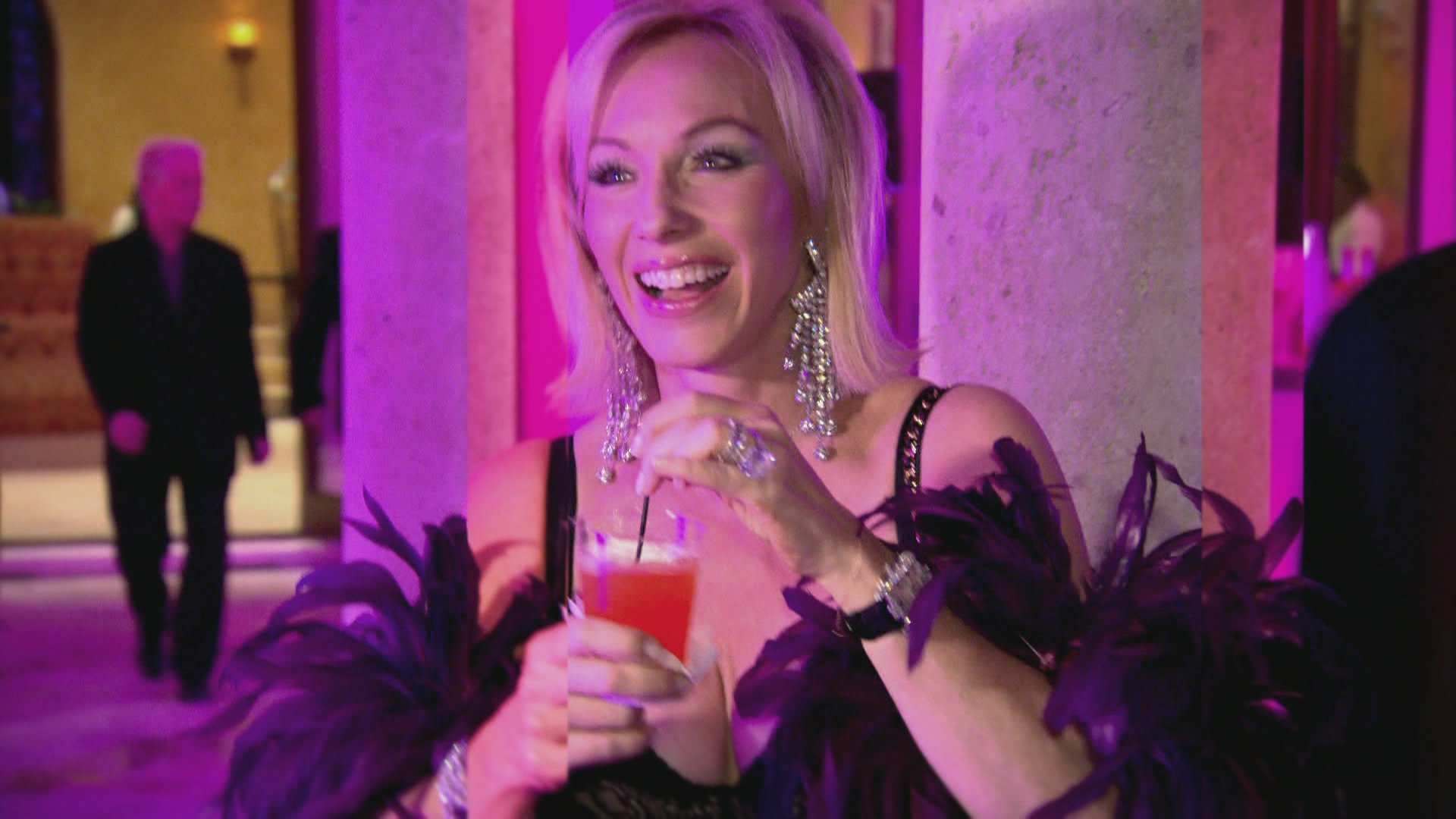 Watch The Real Housewives of Miami Episode: Elsa Foretells a Storm ...