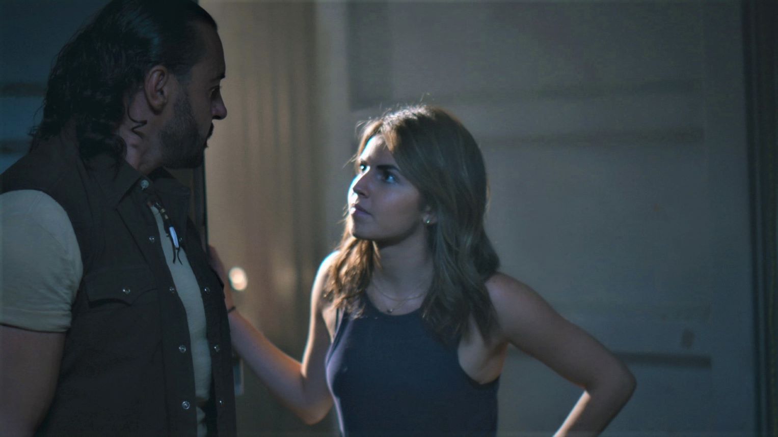 Watch Falsa Identidad Episode: Más cerca que nunca - NBC.com