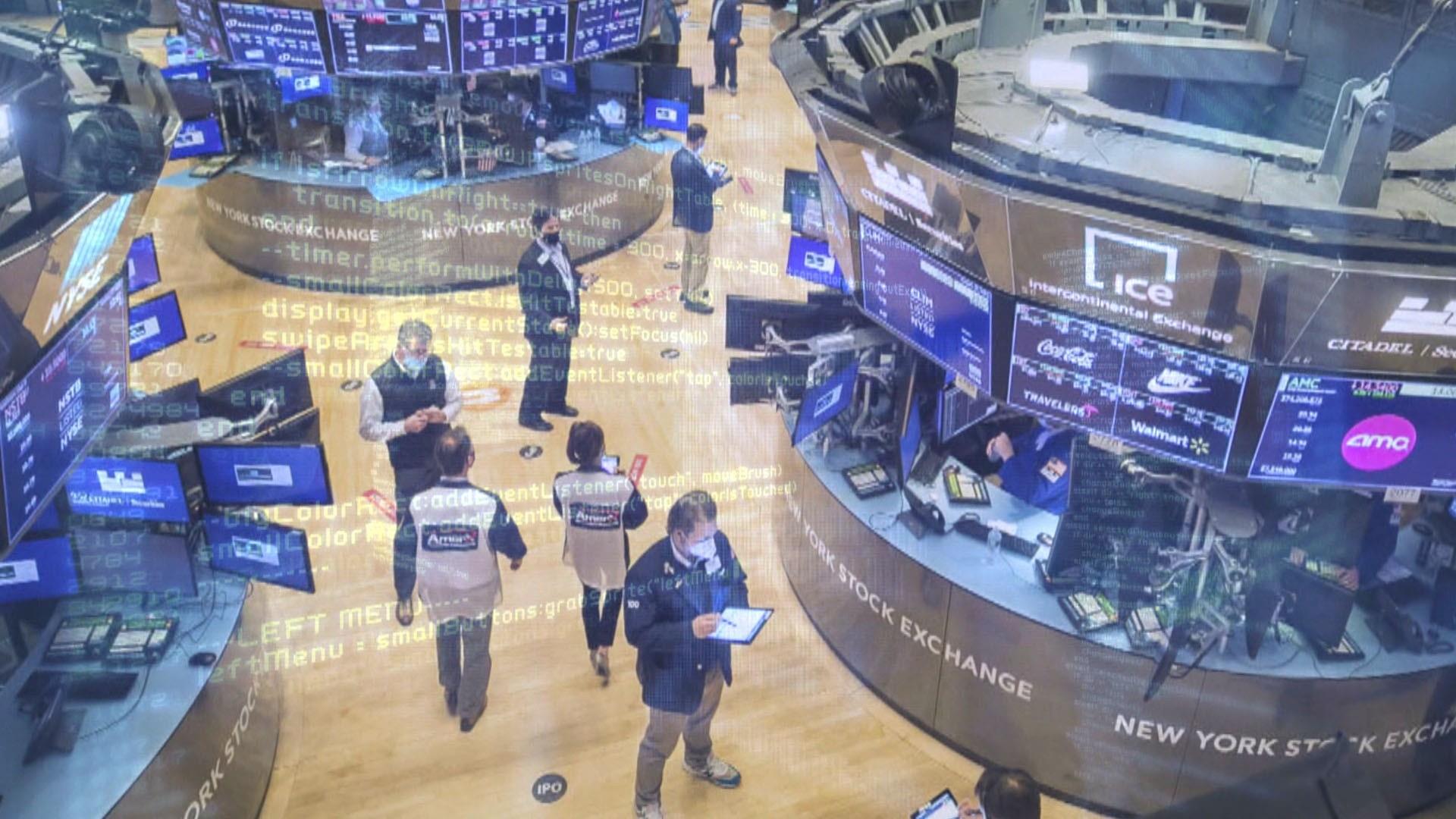 Watch TODAY Highlight: Stock market in more chaos after apps restrict ...