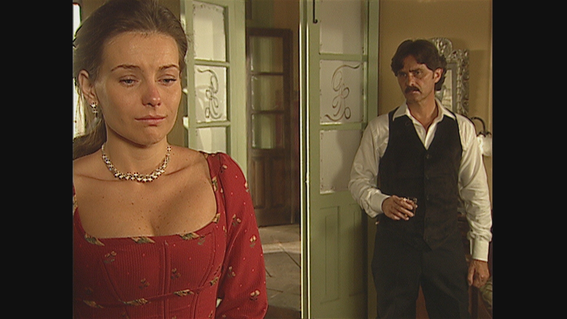 Watch Los Plateados Episode: El duelo - NBC.com