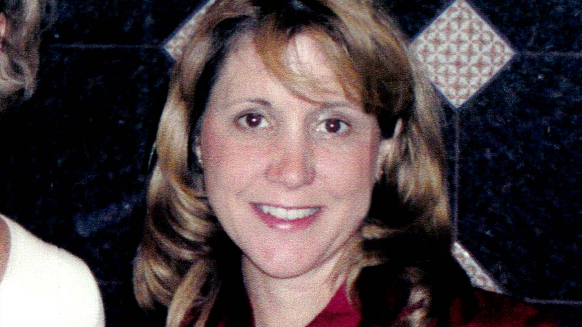 Watch Dateline: Secrets Uncovered Highlight: What Happened to Leslie ...