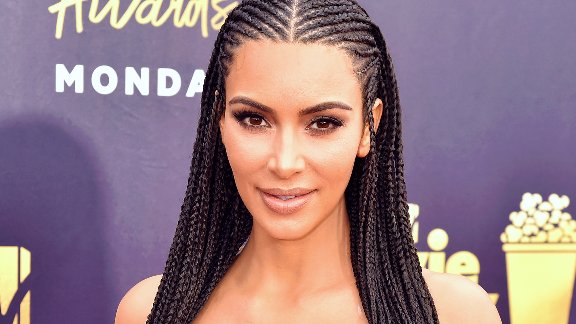 Watch Daily Pop Episode: Daily Pop 10/11 - NBC.com