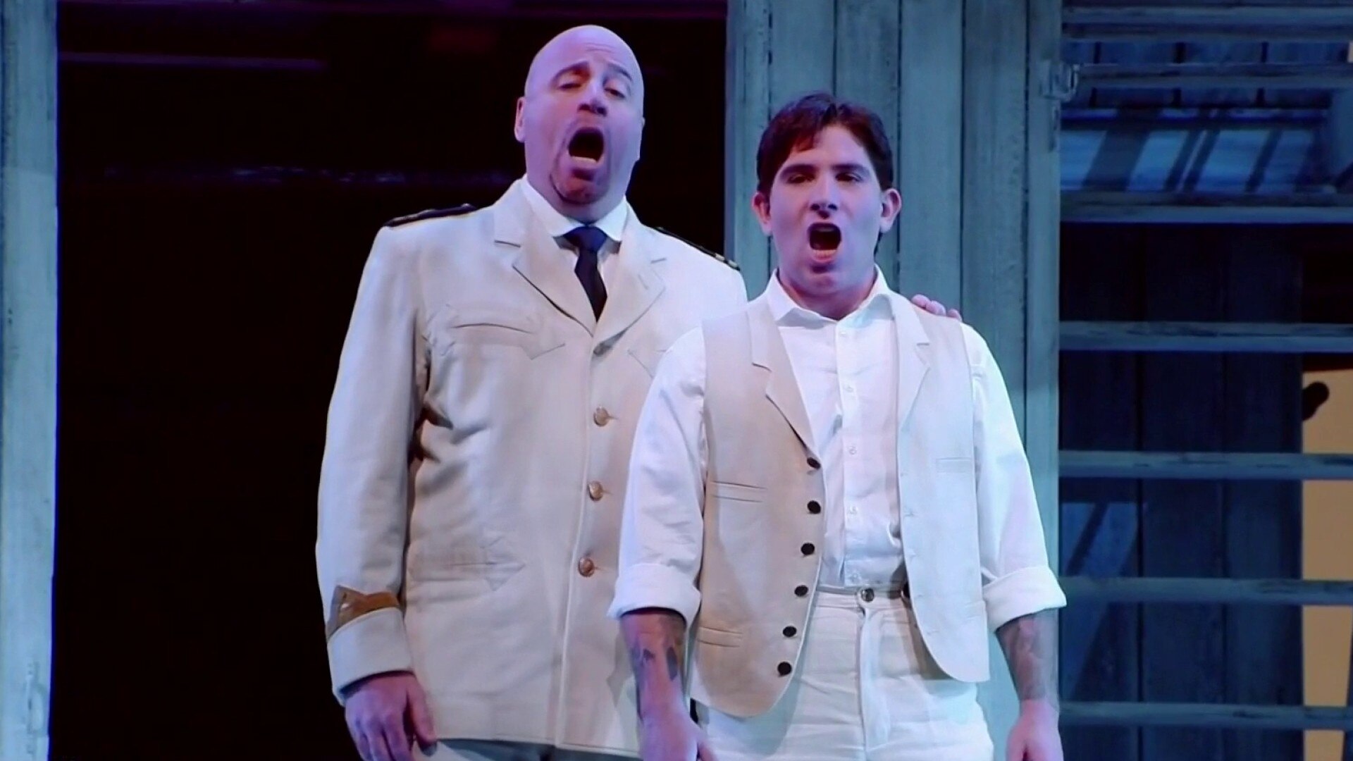 Watch Al Rojo Vivo Highlight: Mario Rojas, el tenor mexicano que ...