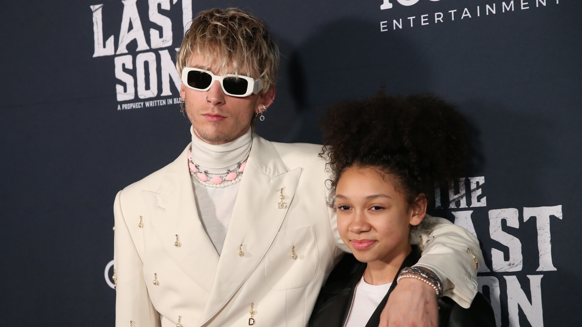 Watch Access Hollywood Highlight: Machine Gun Kelly Brings Daughter ...