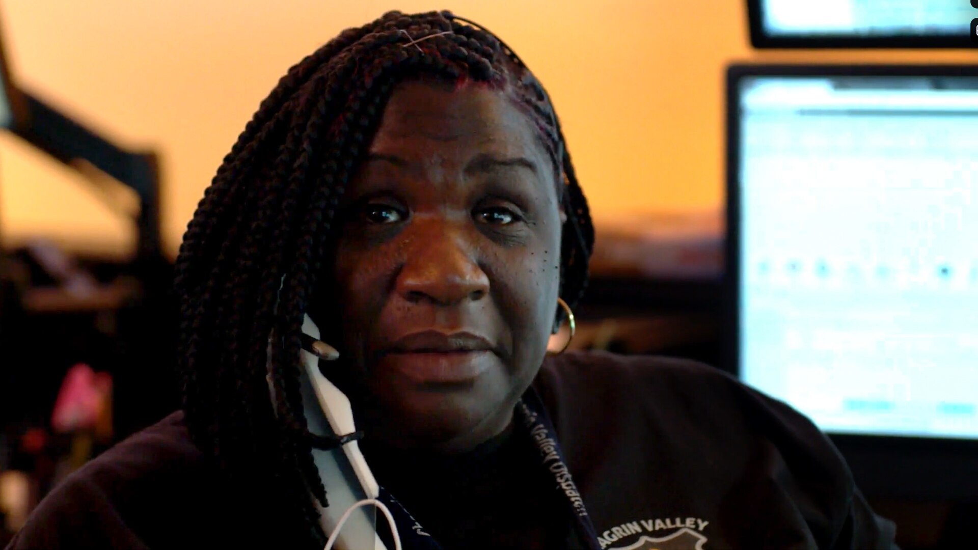 Watch 911 Crisis Center Episode: Teamwork Makes the Dream Work - NBC.com