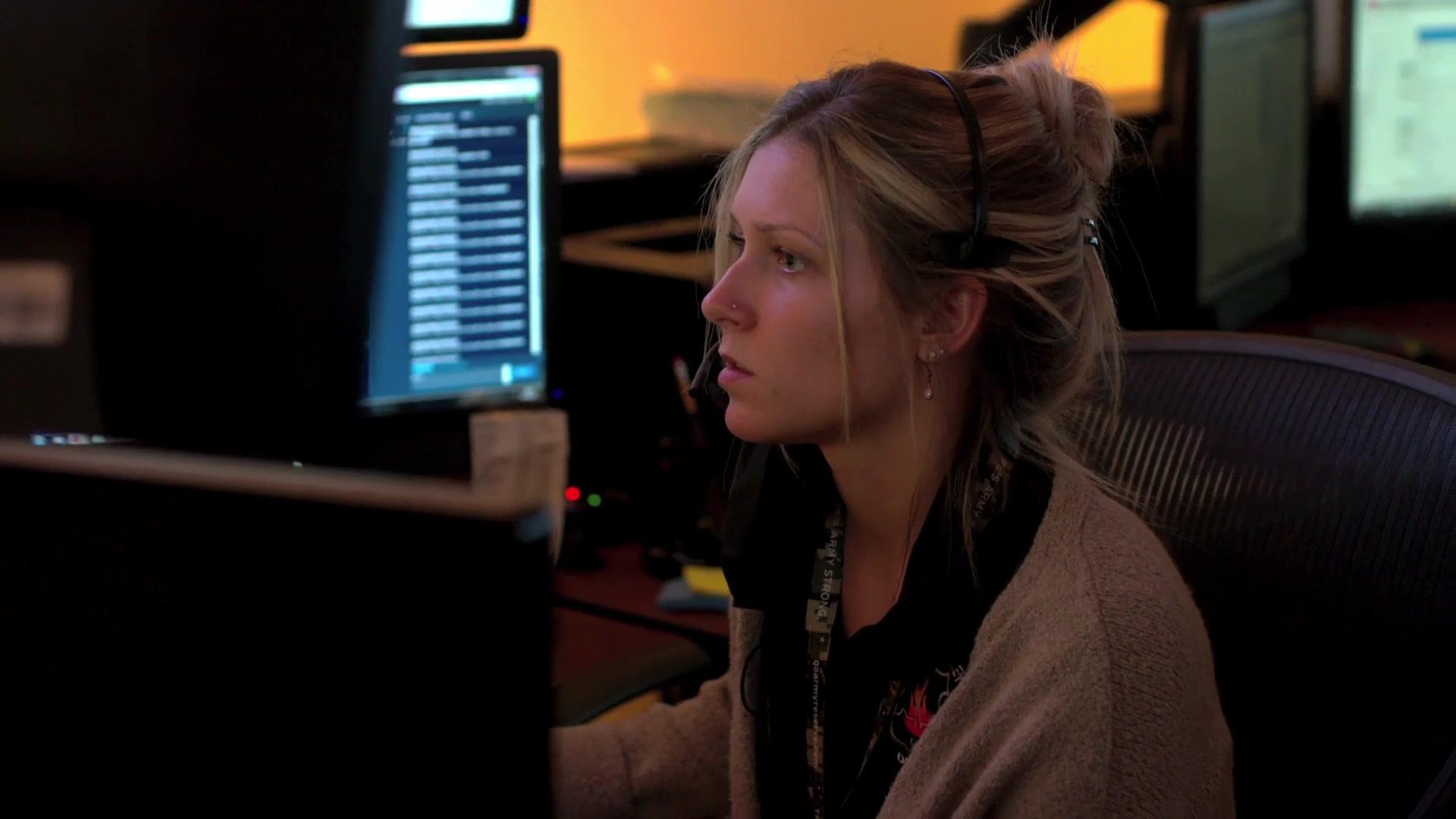 Watch 911 Crisis Center Highlight: Woman Calls 911 After Bird Flies ...