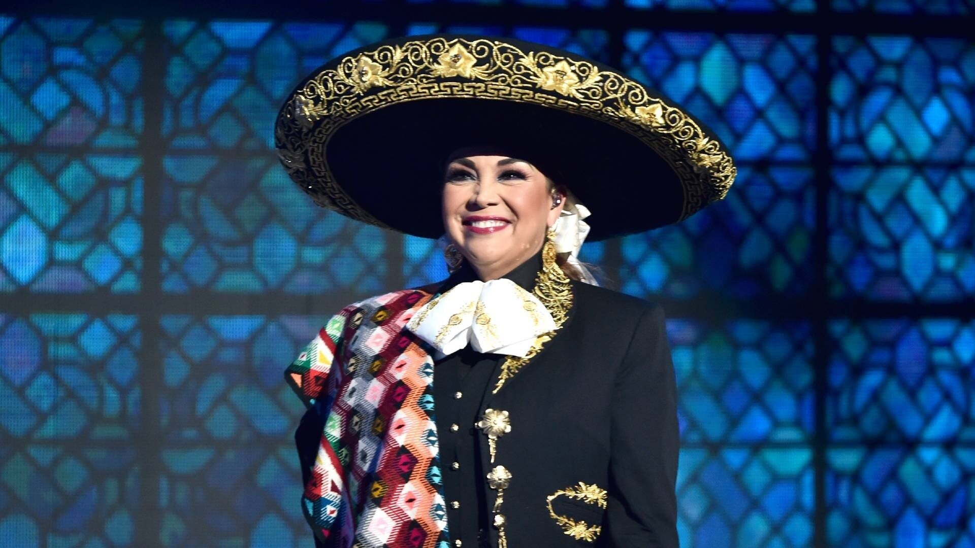 Watch Hoy Día Highlight: "Lo atesoro en mi corazón". Aída Cuevas ...