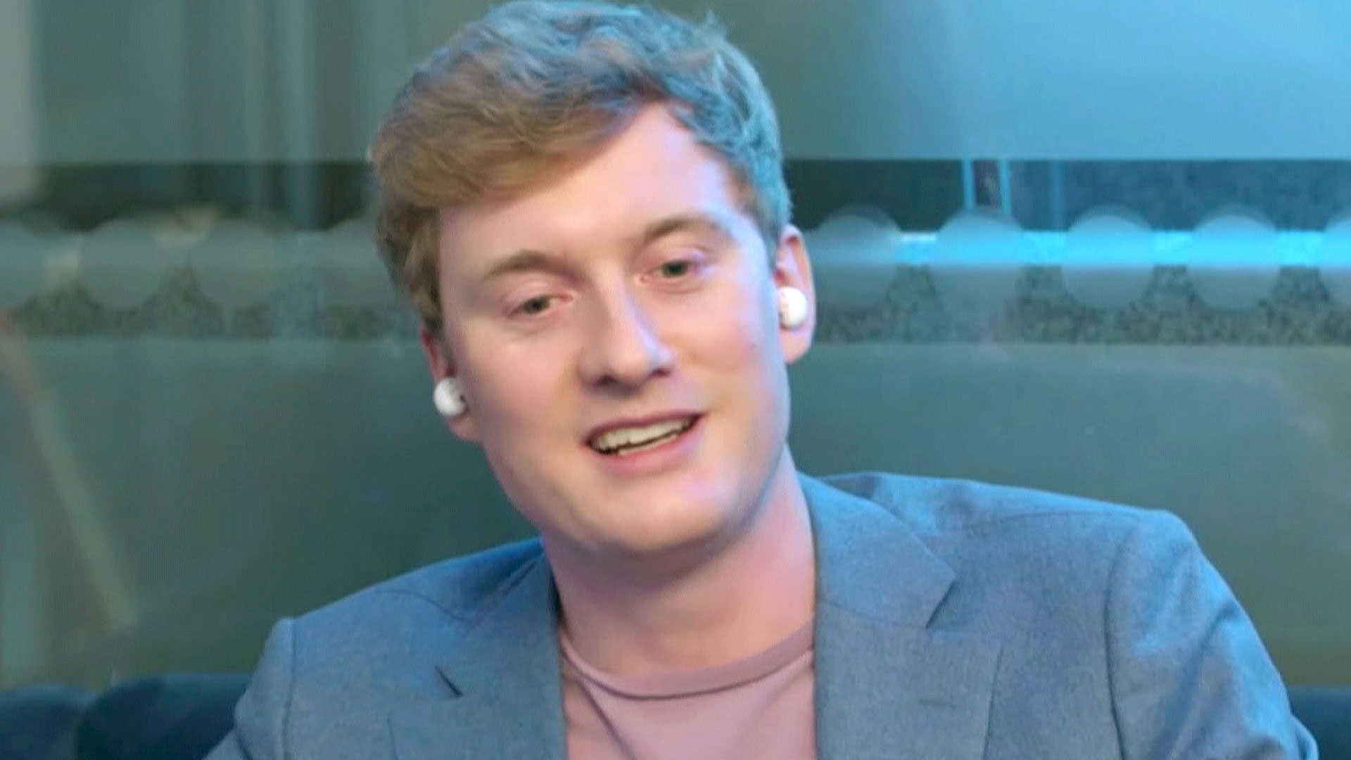 Watch Late Night with Seth Meyers Highlight: James Acaster Soiled ...