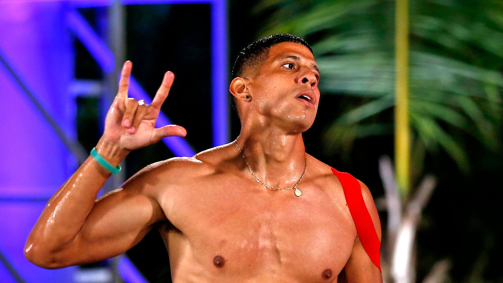 Watch Exatlón Highlight: Exatlón EE.UU. 5: Eric Alejandro comparte 5 ...