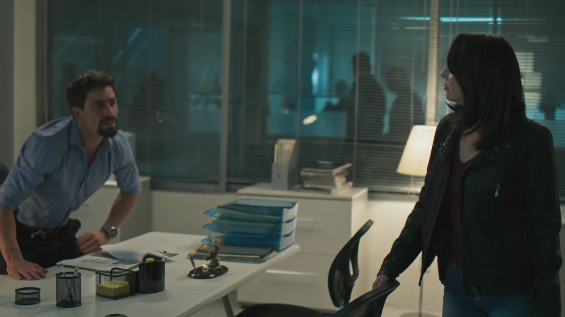 Watch Enemigo Íntimo Episode: Huele a muerte - NBC.com