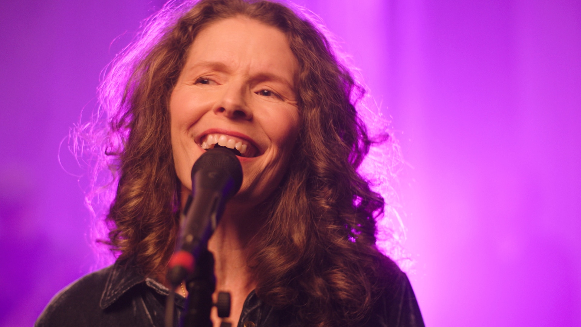 Watch The Tonight Show Starring Jimmy Fallon Highlight: Edie Brickell ...