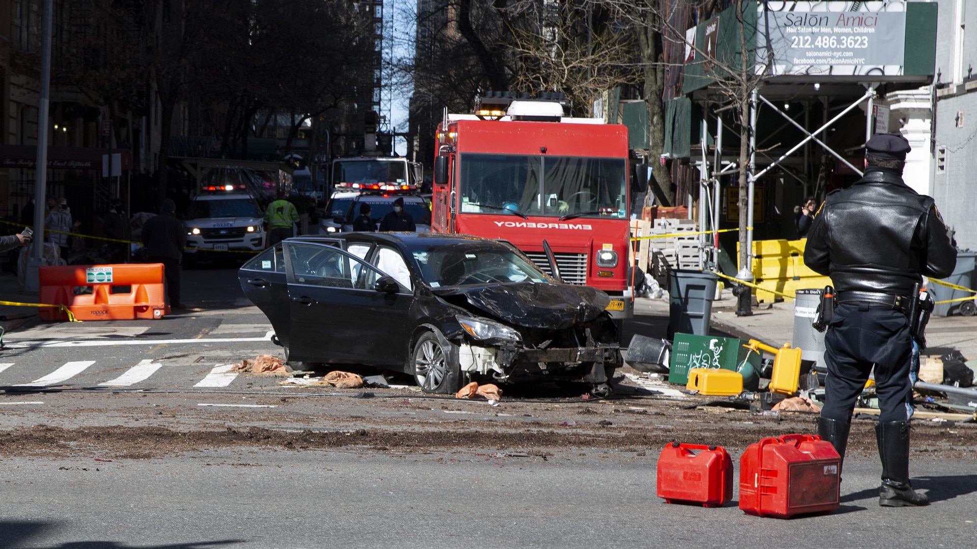 Watch Al Rojo Vivo Highlight: Choque automovilístico deja al menos seis ...