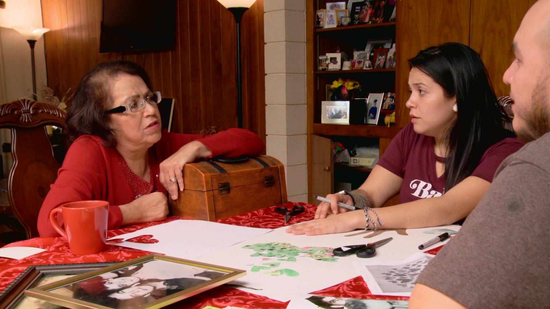 Watch The Riveras Highlight: Building an extended family tree - NBC.com