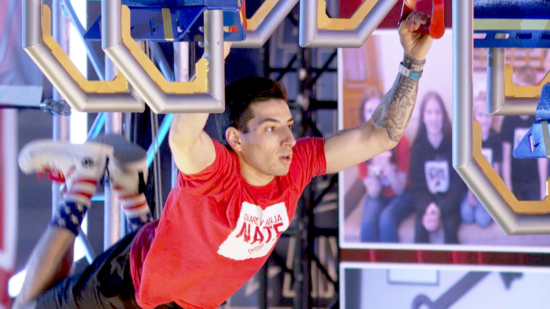 Watch American Ninja Warrior Web Exclusive: Size Doesn't Matter with ...
