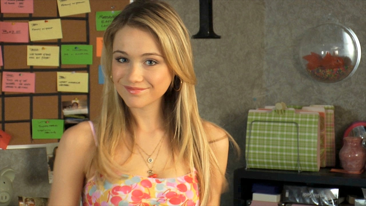 Watch 30 Rock Web Exclusive: Introducing Cerie's Vlog - NBC.com