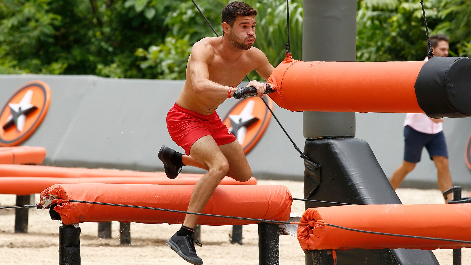 Watch Exatlón Highlight: Exatlón EE.UU. 5: Jeyvier se repuso en la ...