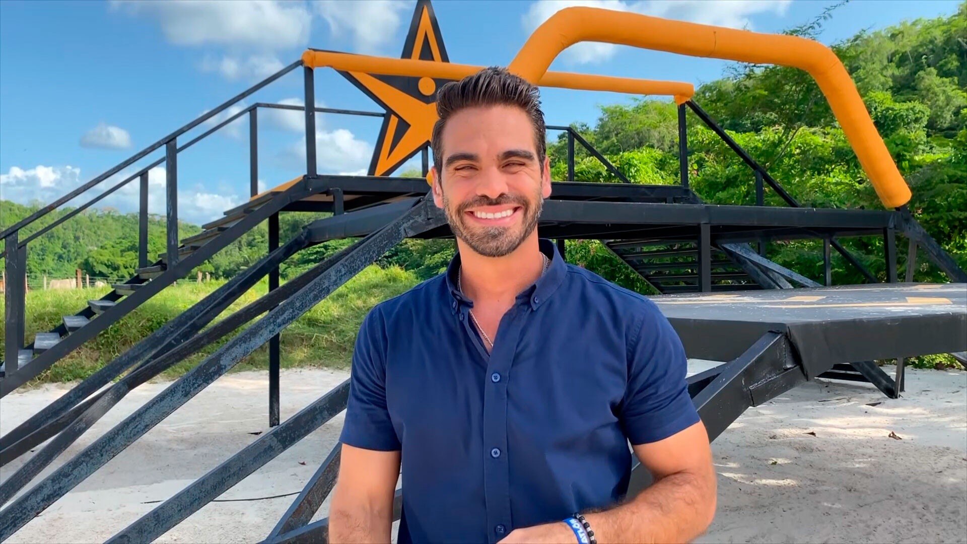 Watch Exatlón Highlight: Exatlón EE.UU. 5: Frederik Oldenburg invita a ...