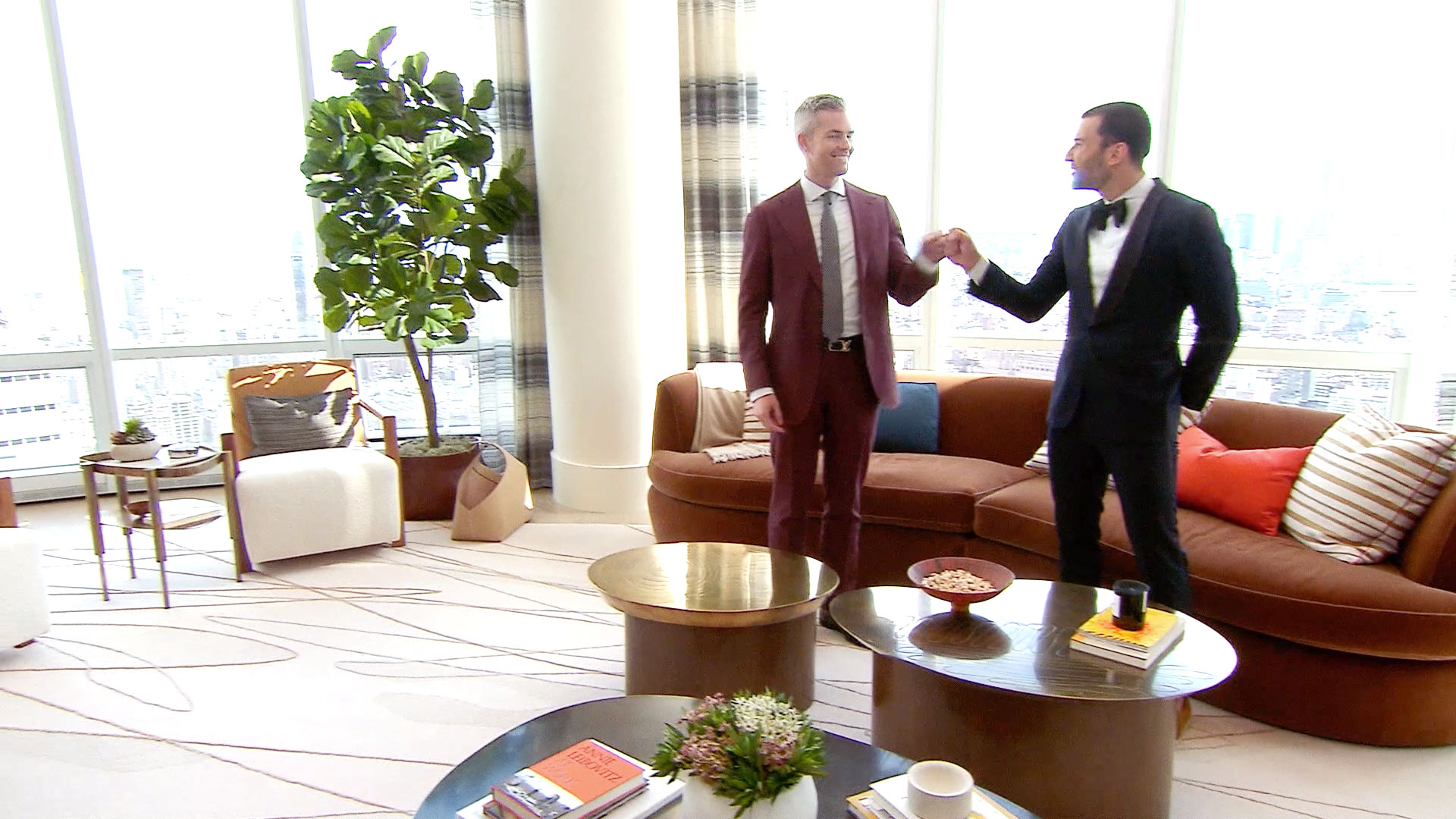 Watch Million Dollar Listing NY Highlight: Steve Gold's Open House Is ...