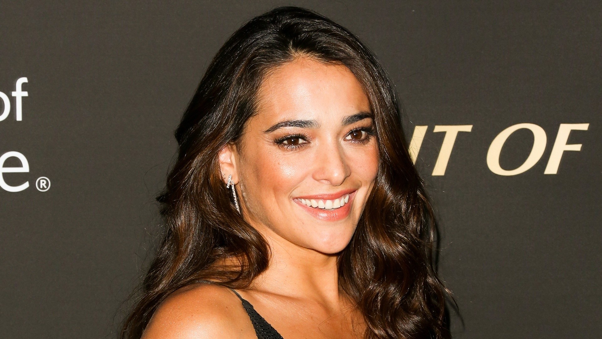 Watch Hoy Día Highlight: Natalie Martínez habla de su participación en ...