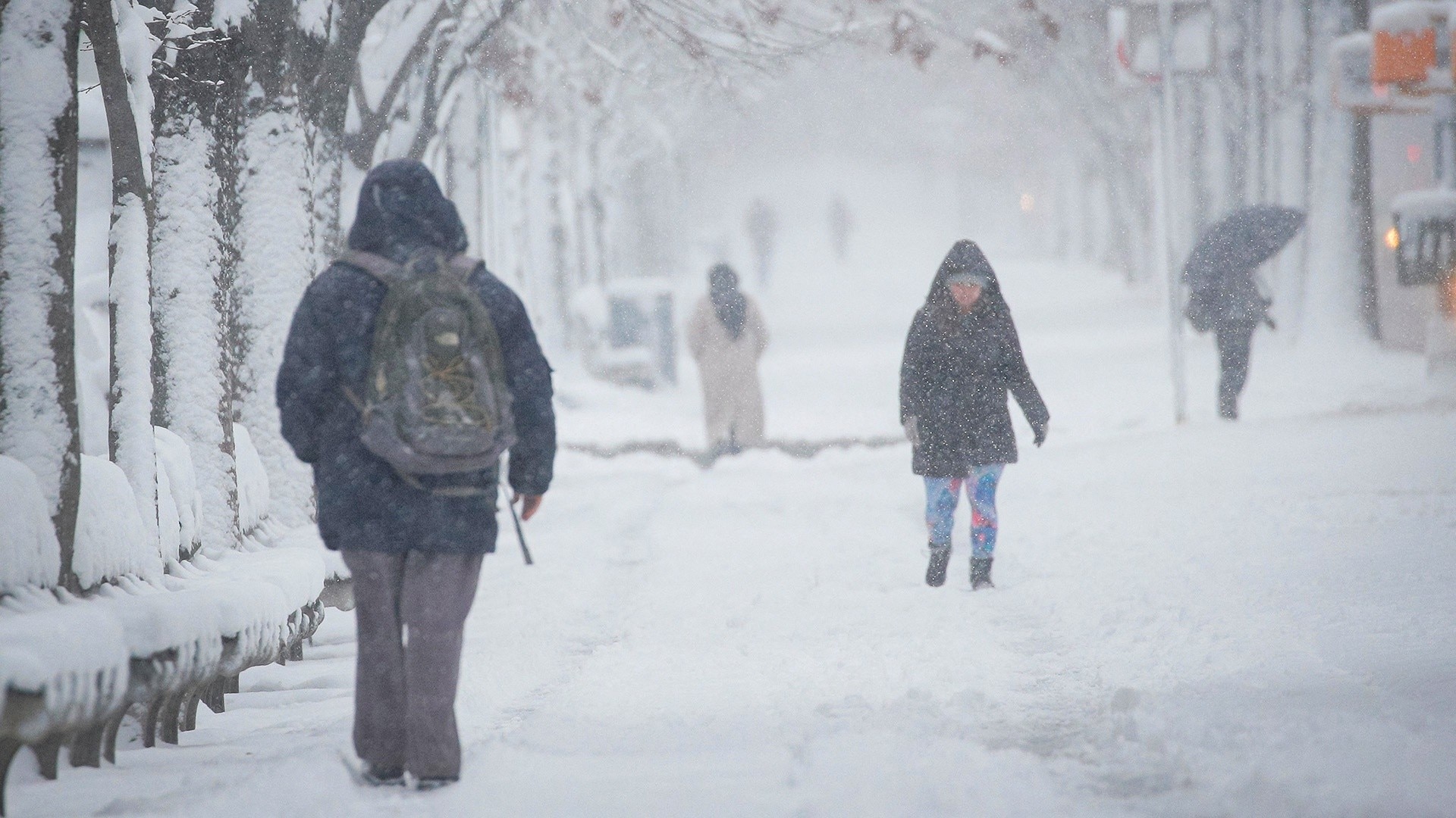 Watch TODAY Excerpt: Freezing cold weather grips the Northeast ahead of ...