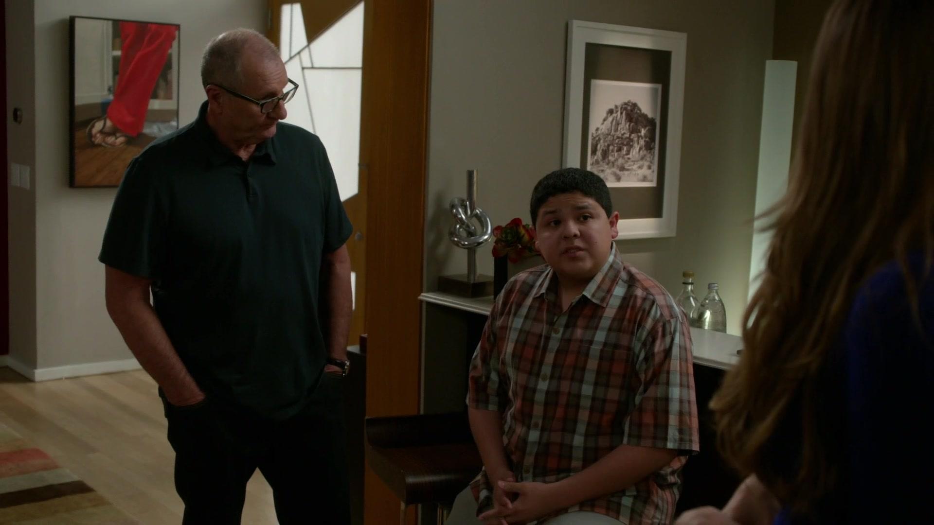 Watch Modern Family Episode: The Day We Almost Died - NBC.com