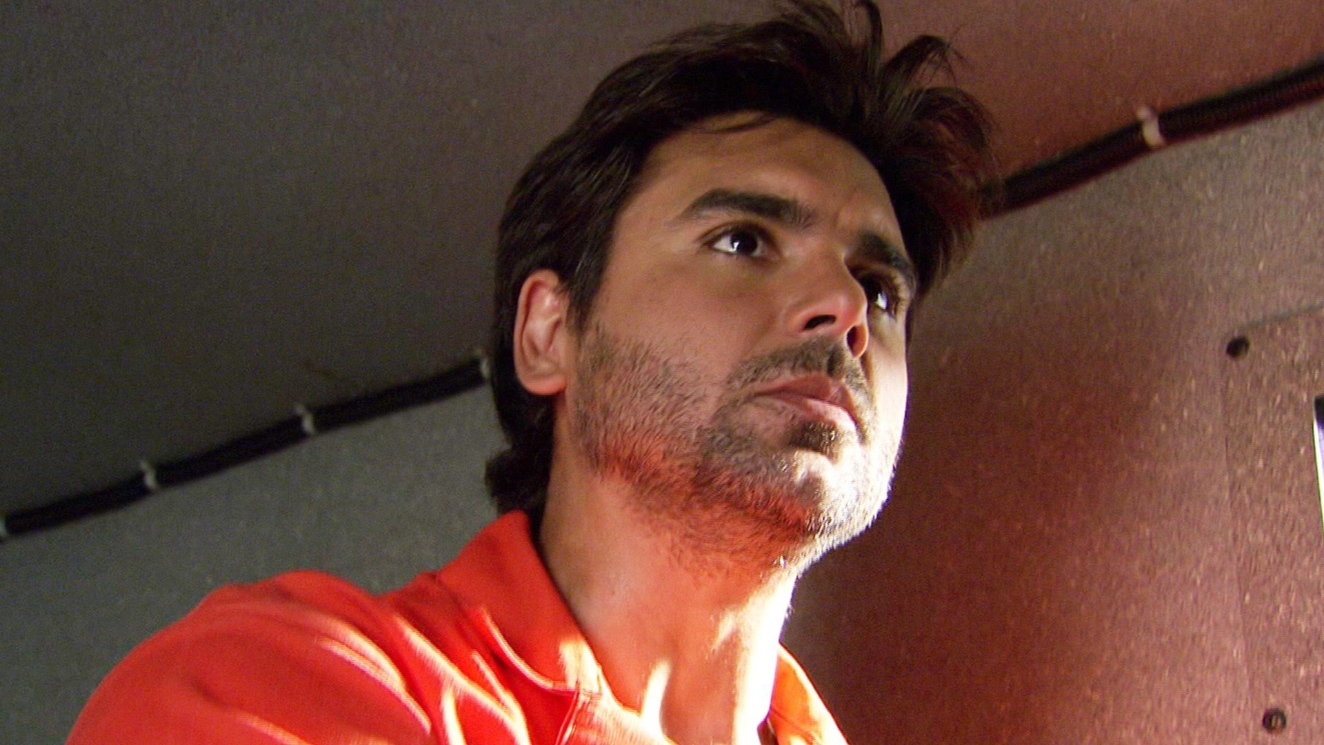 Watch Más Sabe el Diablo Episode: Jimmy escapa - NBC.com