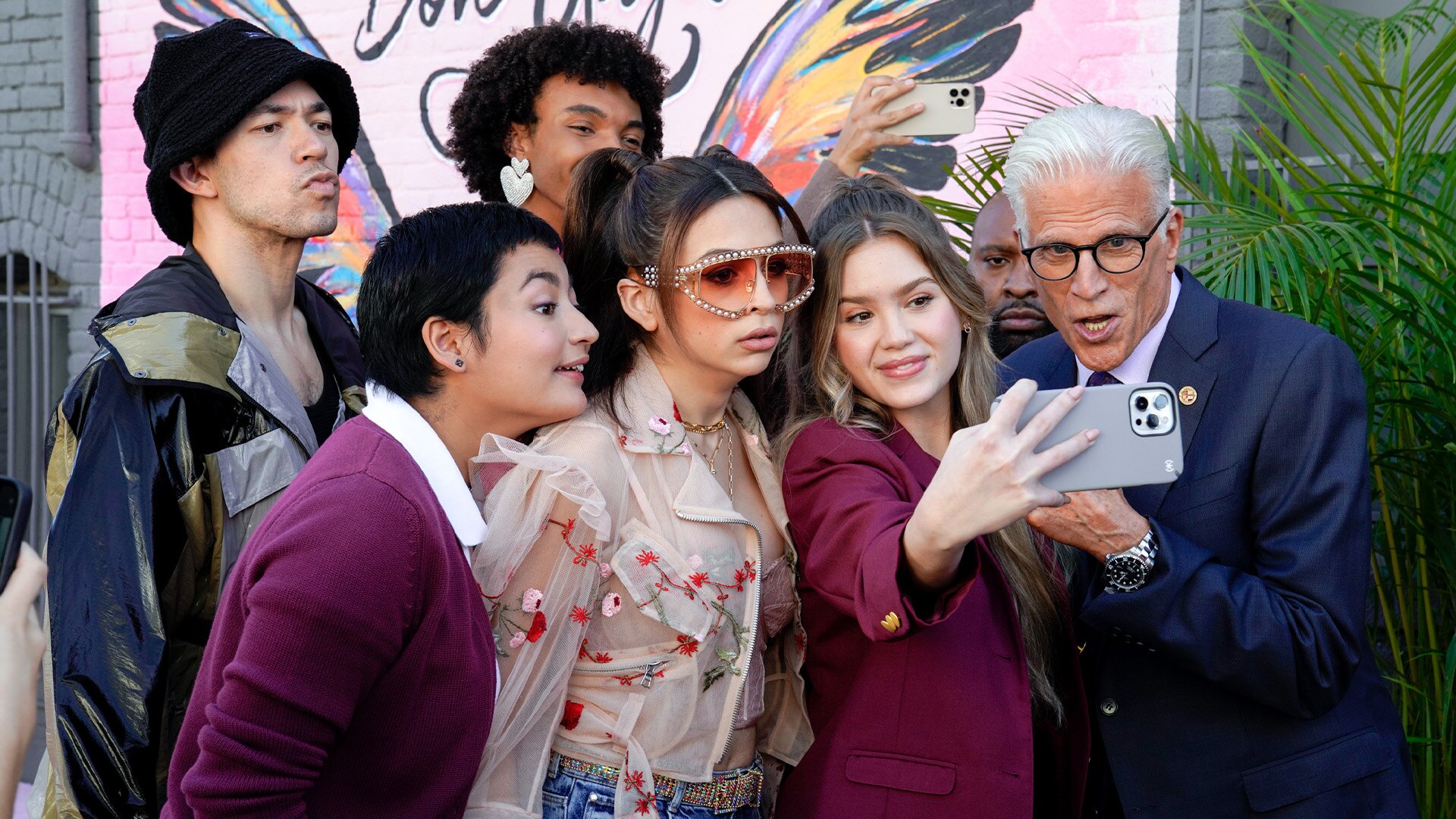 Watch Mr. Mayor Episode: Titi B. - NBC.com