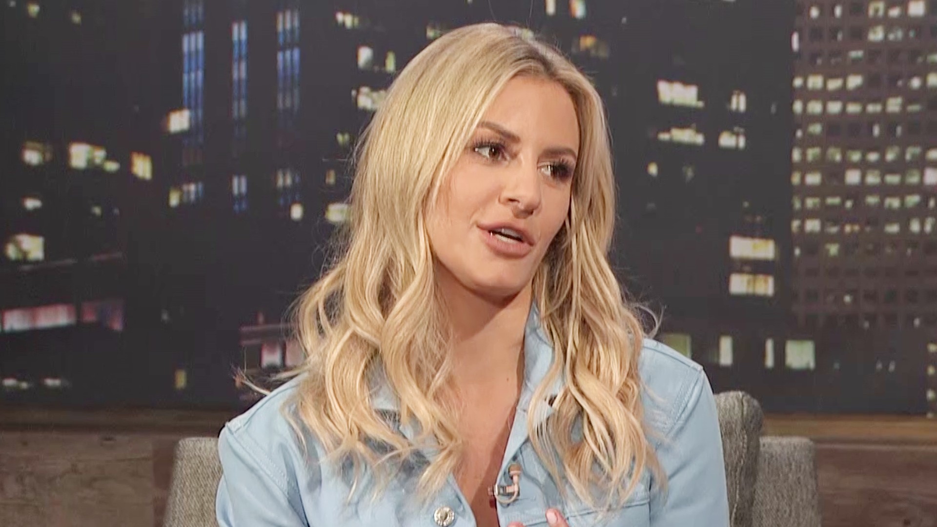 Watch Nightly Pop Episode: Nightly Pop 9/29 - NBC.com