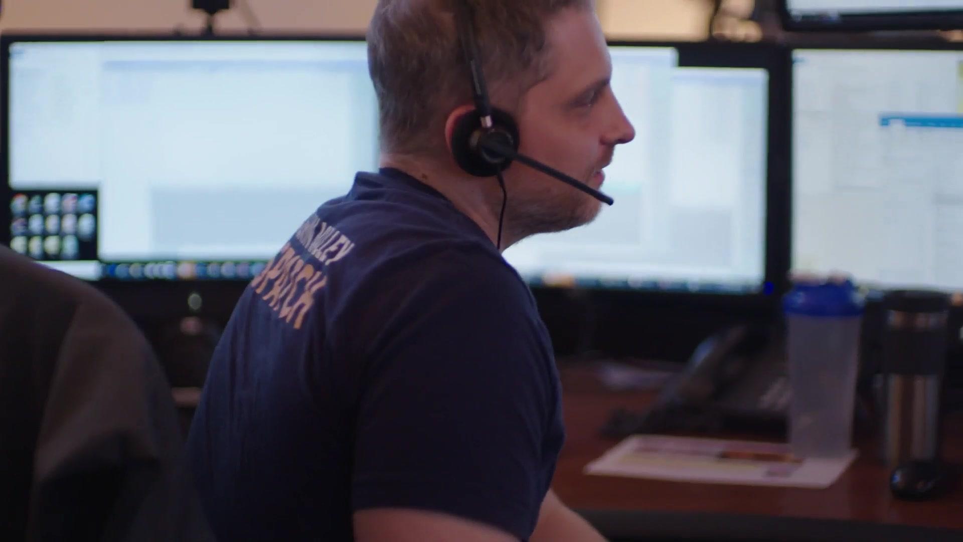 Watch 911 Crisis Center Web Exclusive: How Do These 911 Dispatchers ...