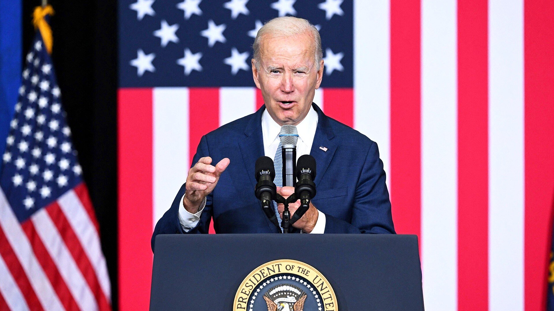 Watch TODAY Excerpt: Midterm races heat up as Election Day approaches - NBC.com