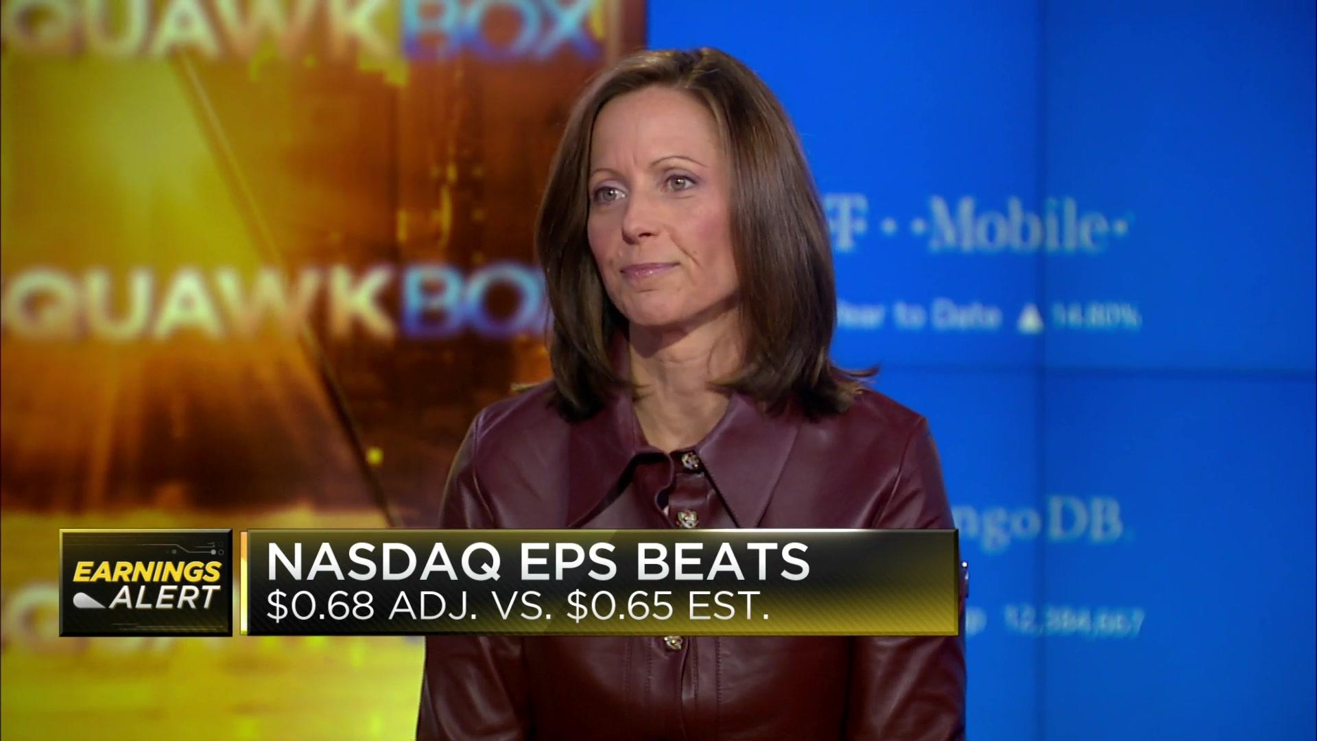 Watch Squawk Box Episode: Squawk Box - October 19, 2022 - NBC.com