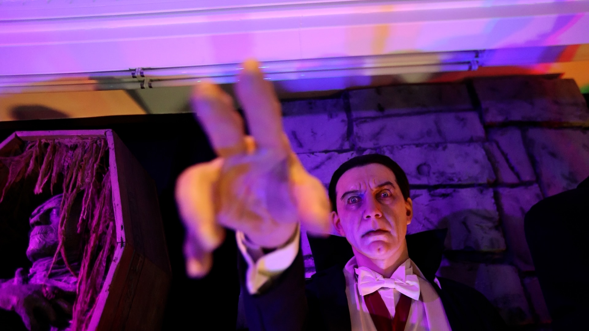 Watch TODAY Excerpt: TODAY All Day: A look inside one of the largest ...