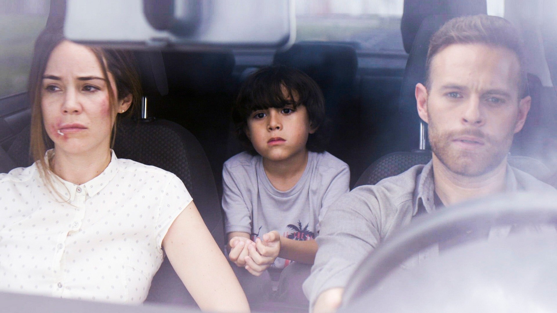 Watch Falsa Identidad Episode: Isabel y Diego huyen a EE.UU. - NBC.com