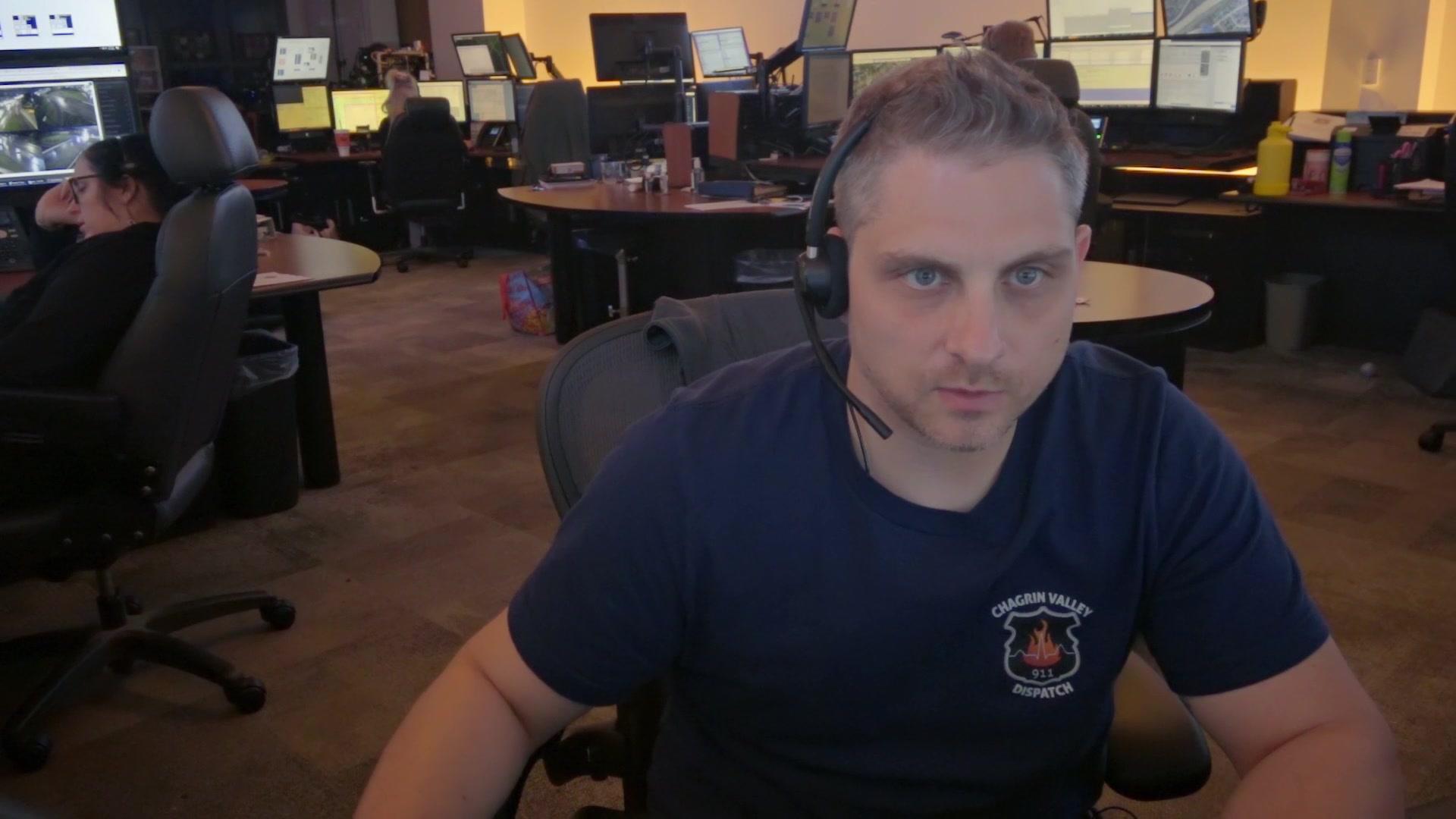 Watch 911 Crisis Center Sneak Peek: Man Calls 911 While Burglary on His ...