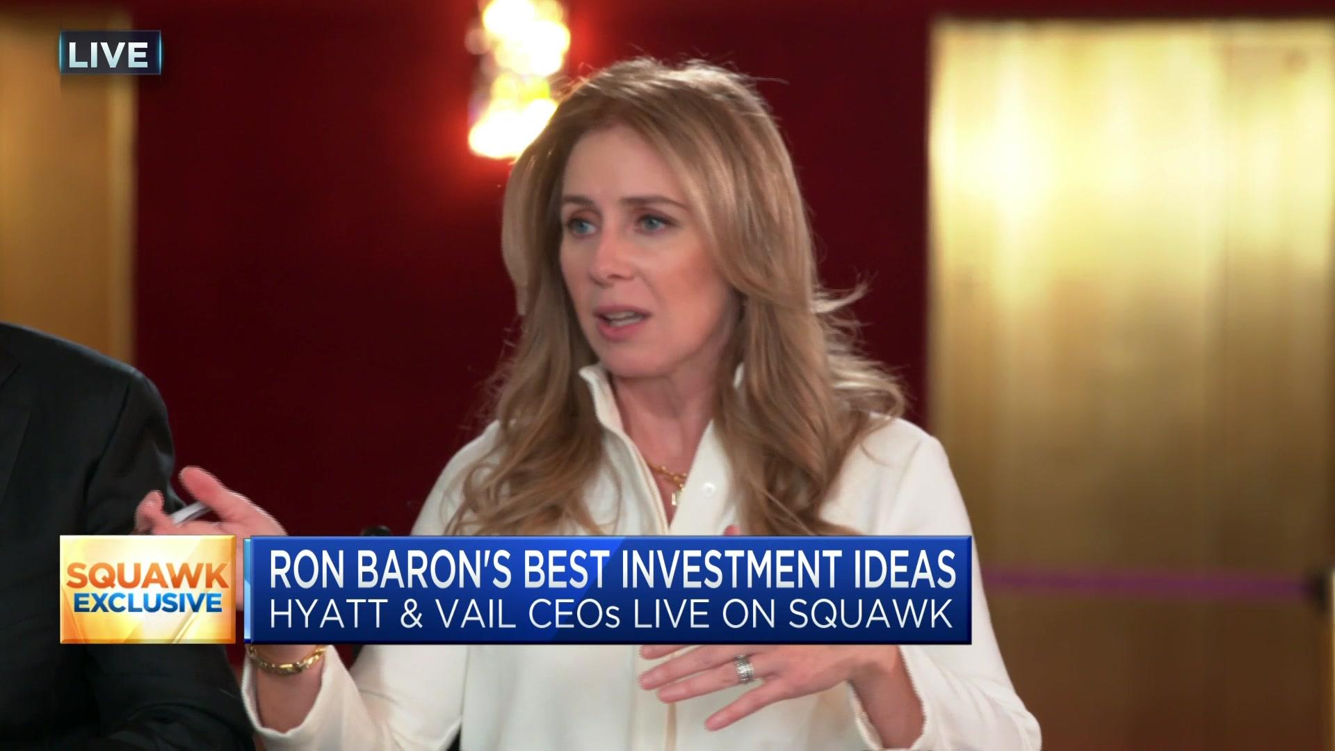 Watch Squawk Box Episode: Squawk Box - November 4, 2022 - NBC.com