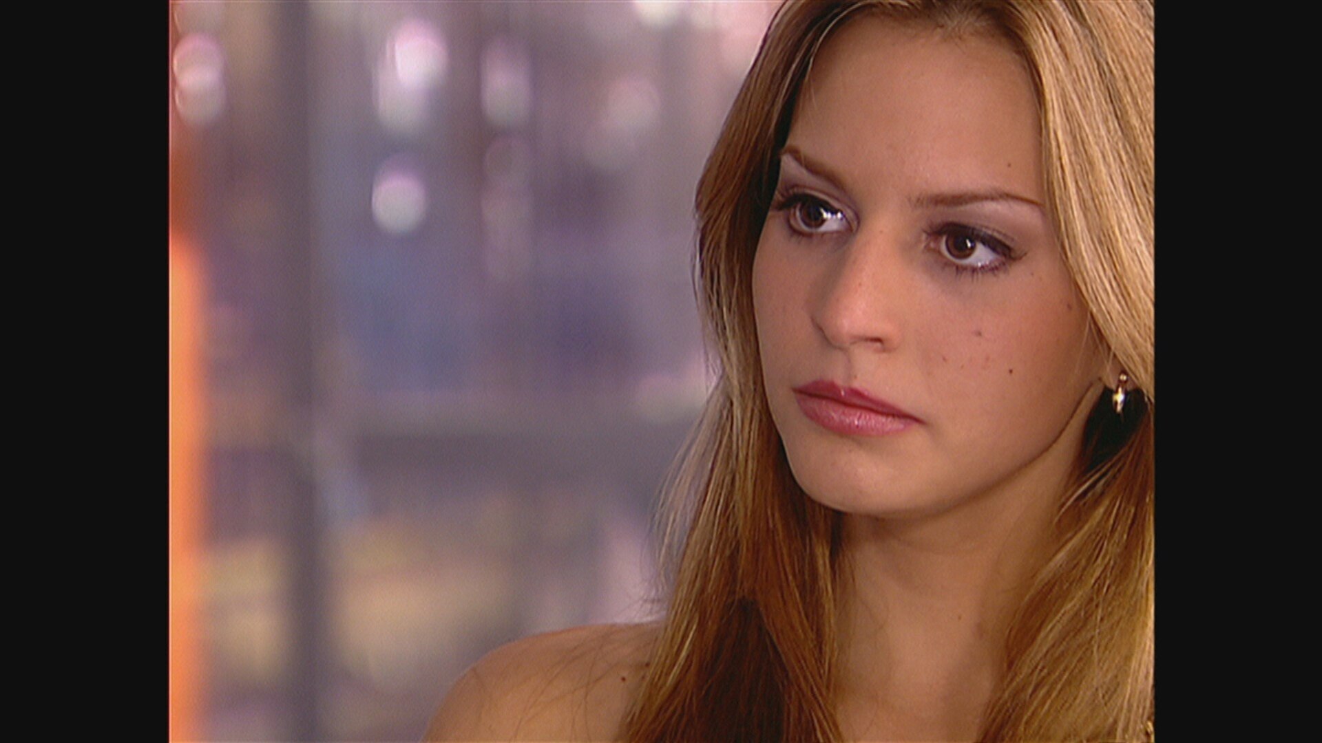 Watch Dame Chocolate Episode: La inversionista - NBC.com