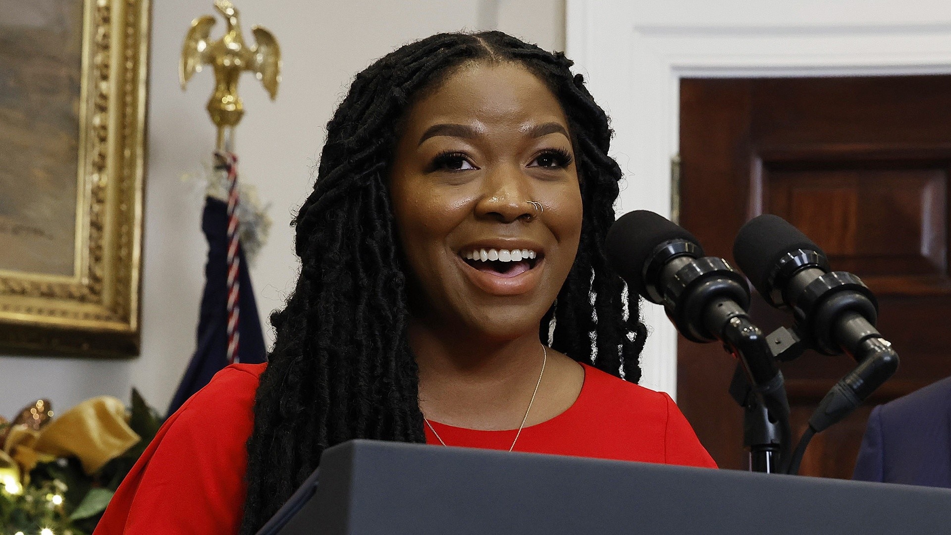 Isaac Fitzgerald's Instagram, Twitter & Facebook on IDCrawl