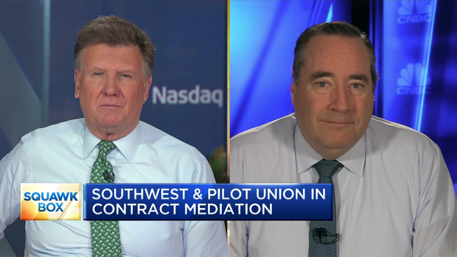 Watch Squawk Box Episode: Squawk Box - December 5, 2022 - NBC.com