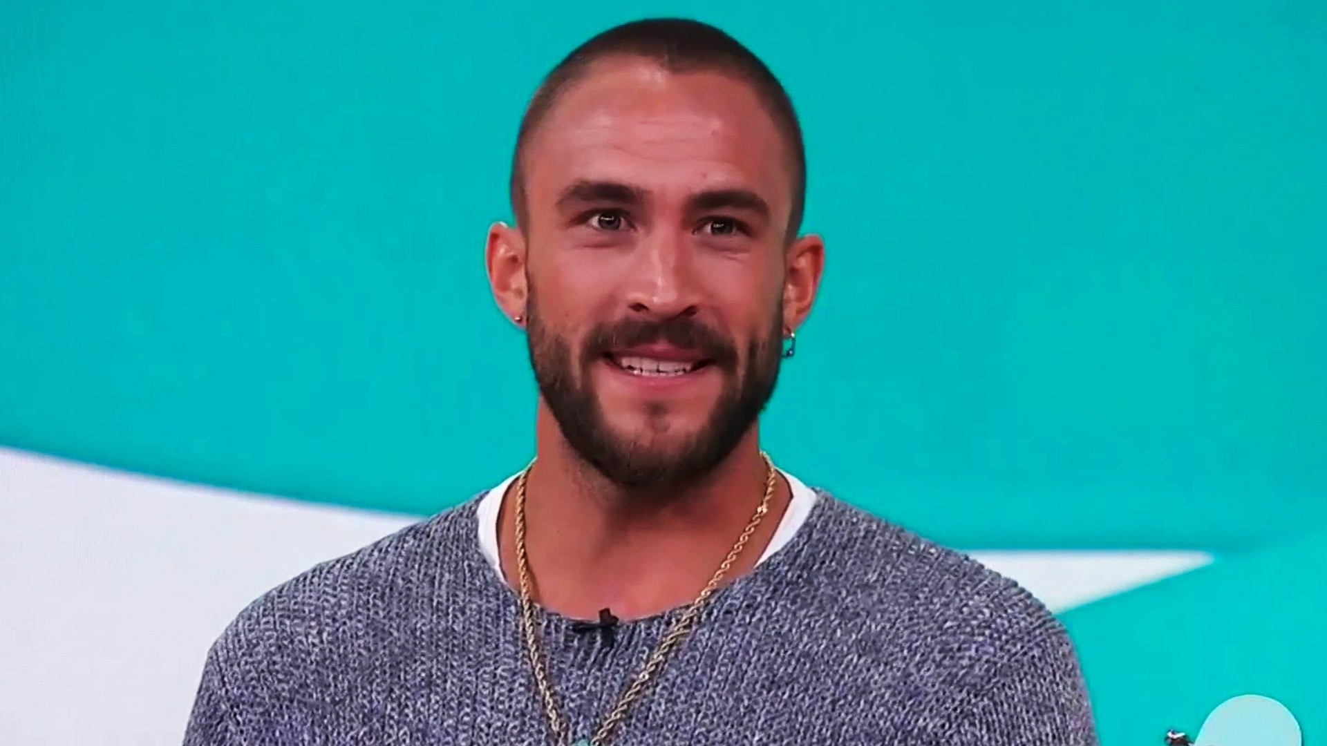 Watch Hoy Día Highlight: Roberto Romano se lanza de cantante y habla de su corazón roto, ¿por ...