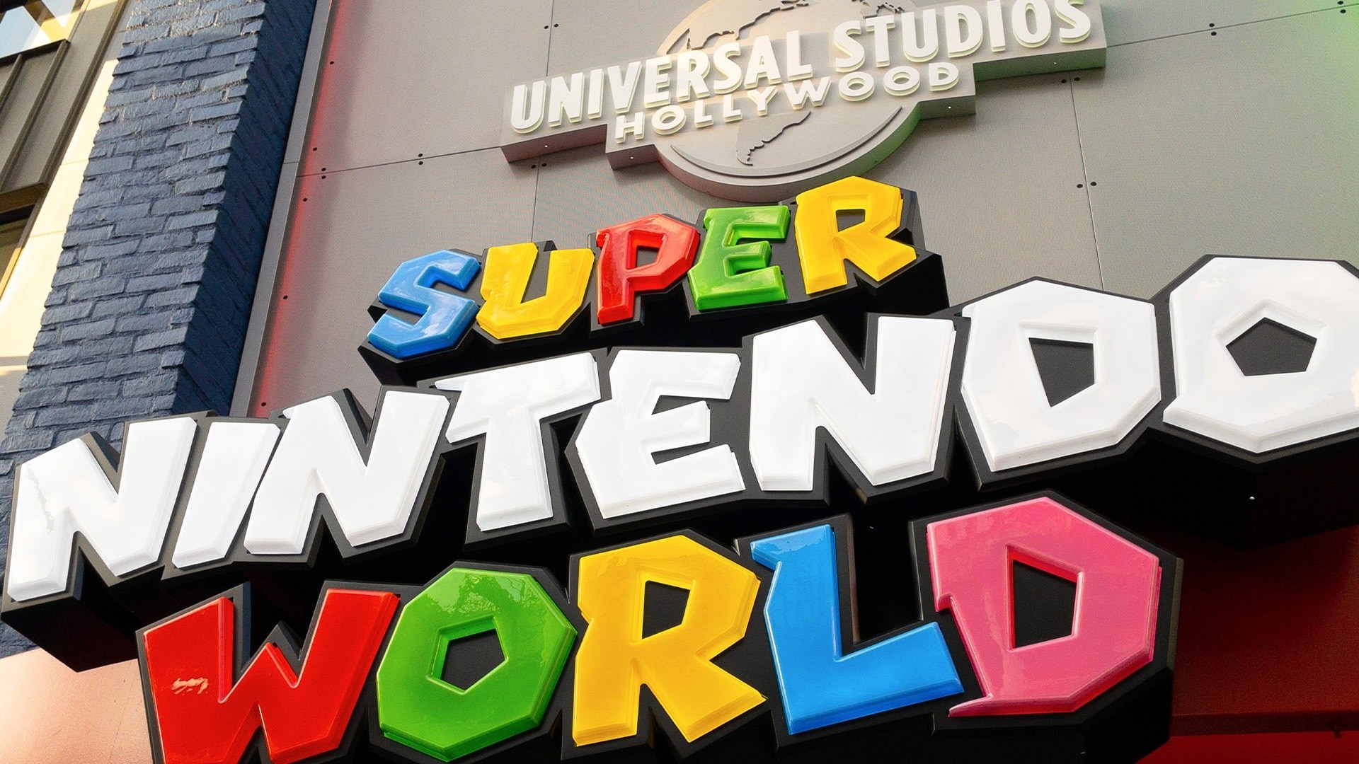 Watch En Casa con Telemundo Highlight: Universal Studios Hollywood ...