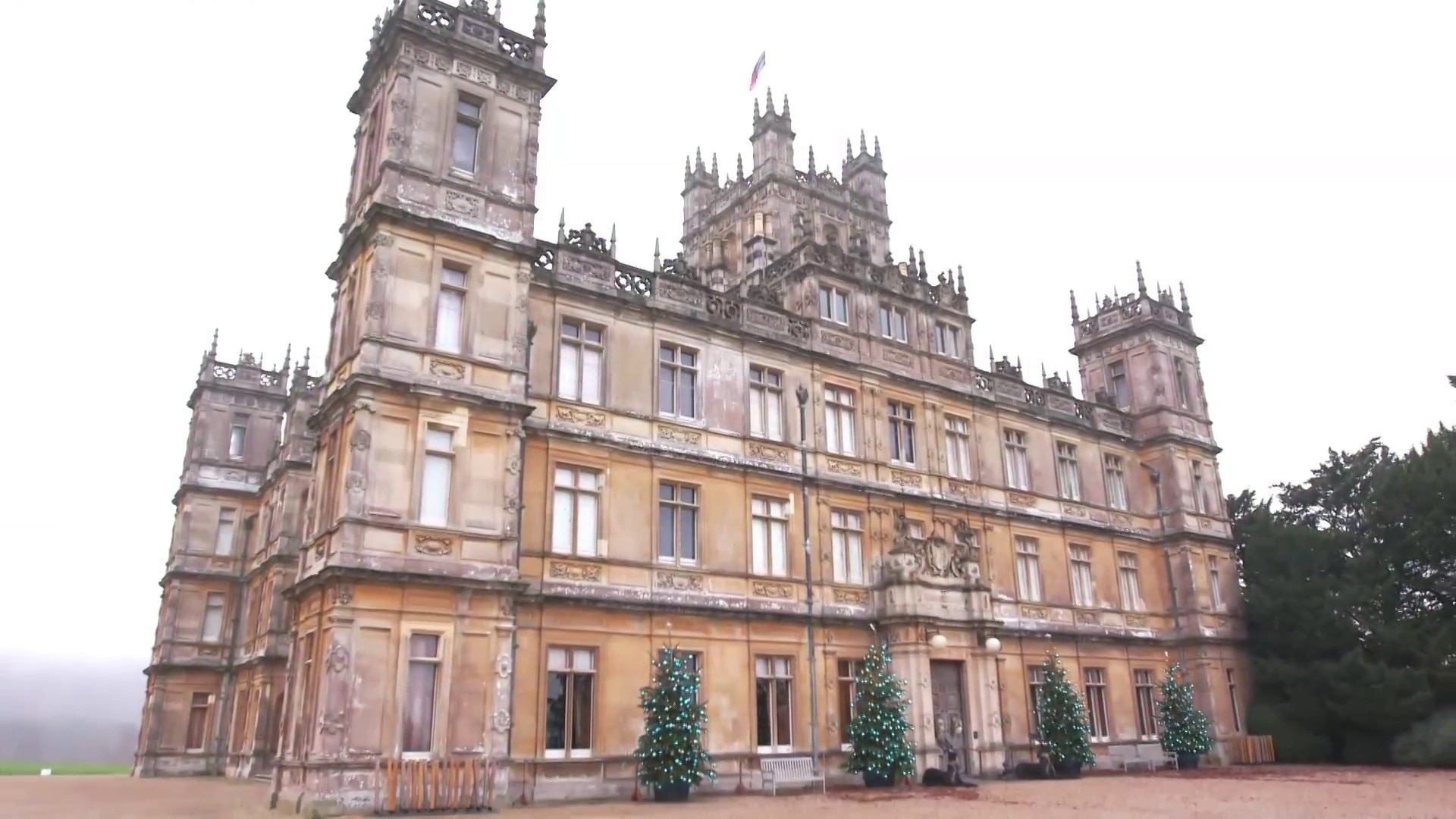 Watch TODAY Excerpt: See how the ‘Downton Abbey’ castle is decorated ...