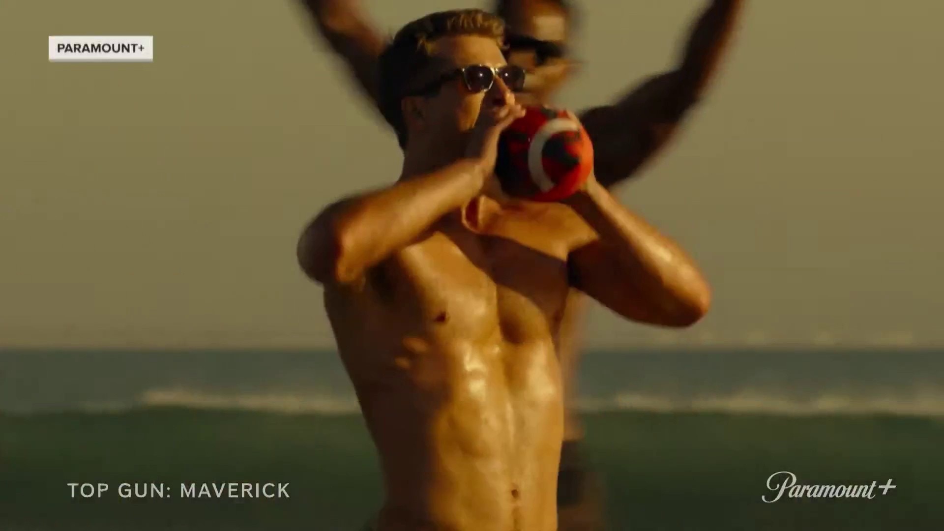 Watch TODAY Excerpt: You can now watch a 3-hour loop of that ‘Top Gun’ football scene - NBC.com