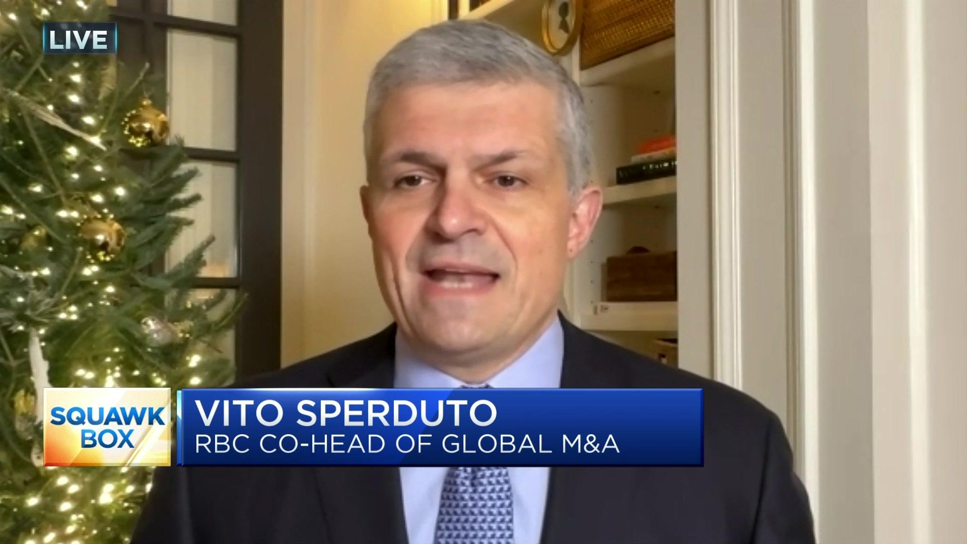 Watch Squawk Box Episode: Squawk Box - December 22, 2022 - NBC.com