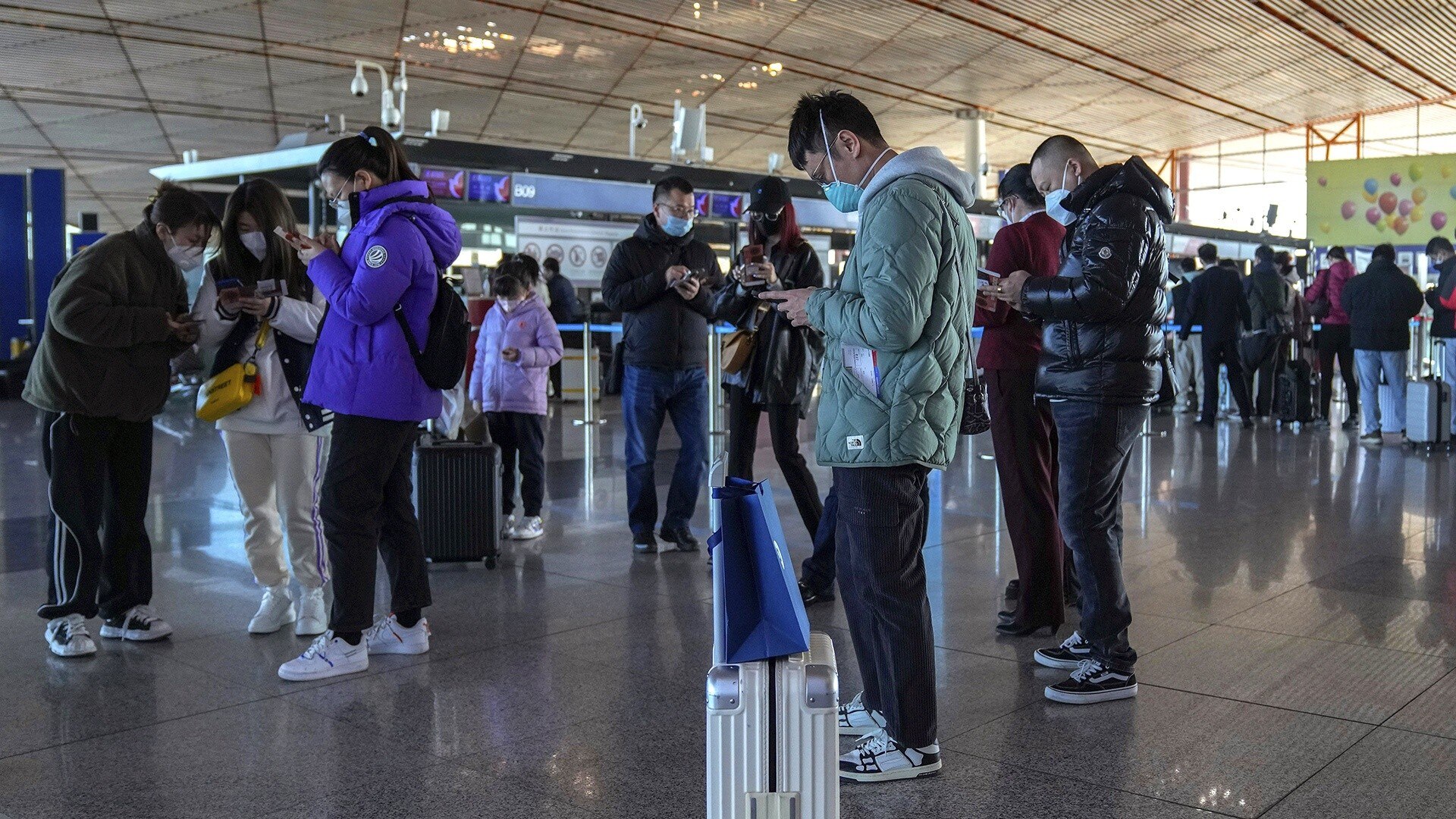 Watch TODAY Excerpt: US airports to implement COVID rules for travelers ... Watch TODAY Excerpt: US airports to implement COVID rules for travelers ...