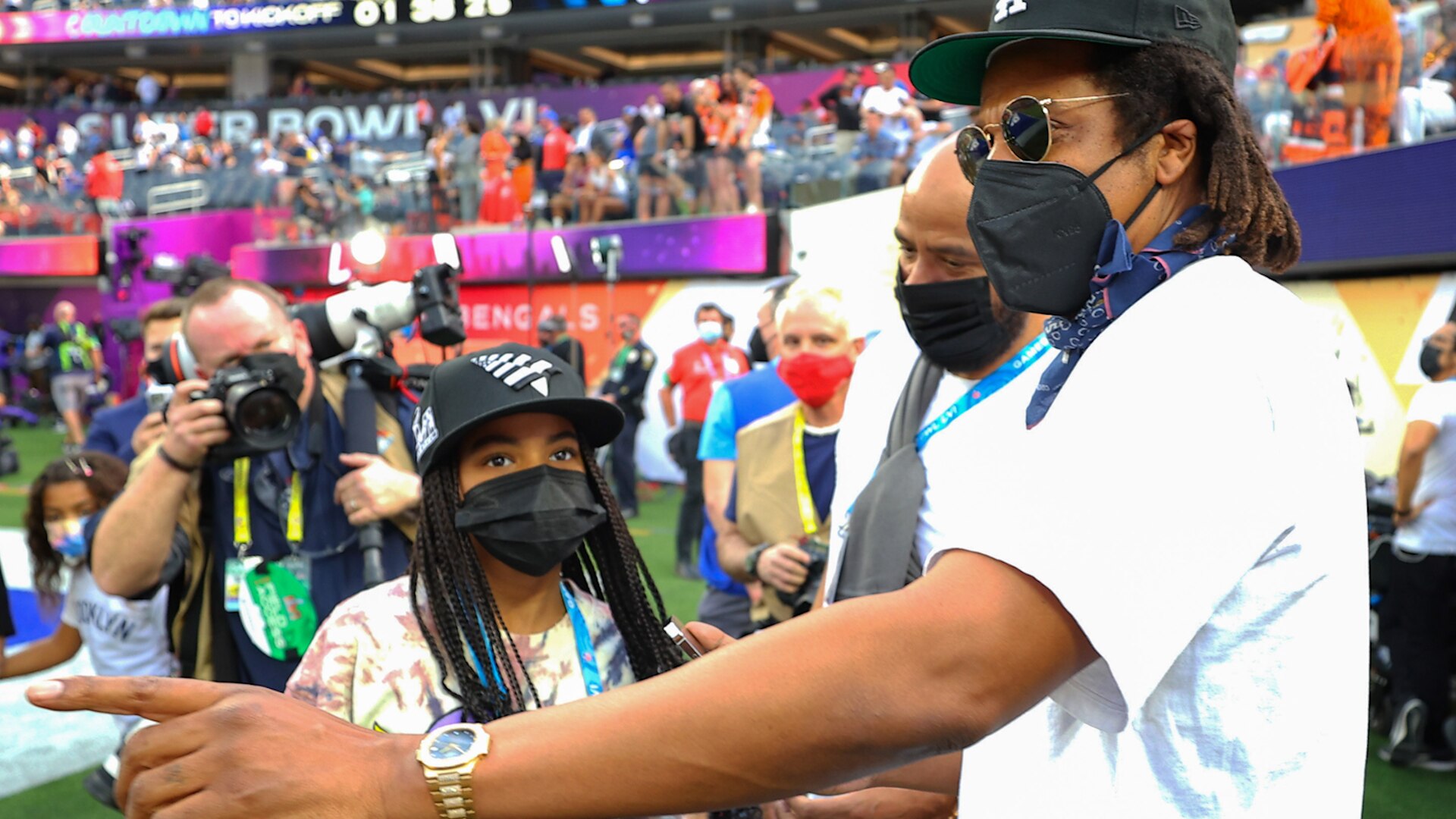 Watch Access Hollywood Highlight: Blue Ivy Looks So Grown Up At Super ...