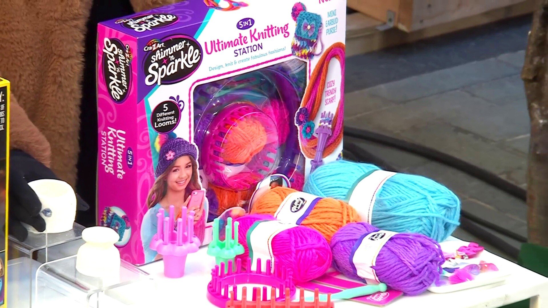 Watch TODAY Excerpt: Toys to end your child’s boredom during winter ...