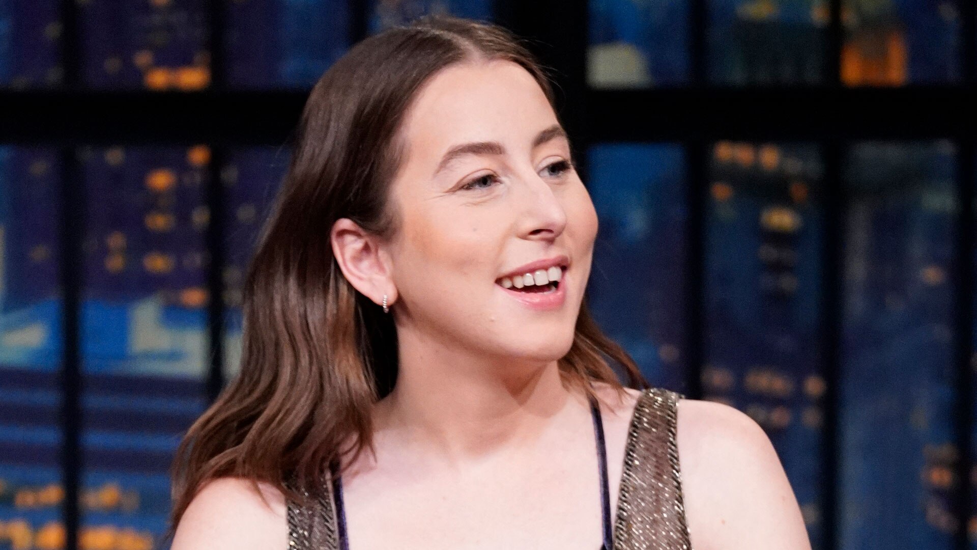 Watch Late Night With Seth Meyers Highlight Alana Haim Says