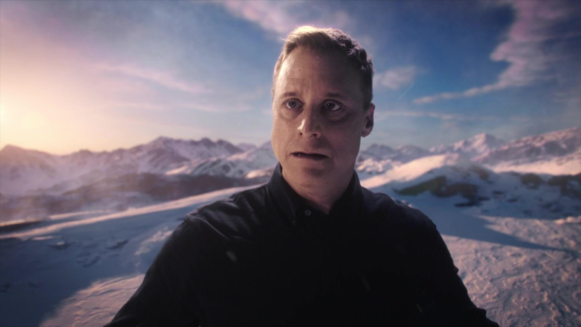 Watch Resident Alien Highlight: Harry Gets a Disturbing Message from ...